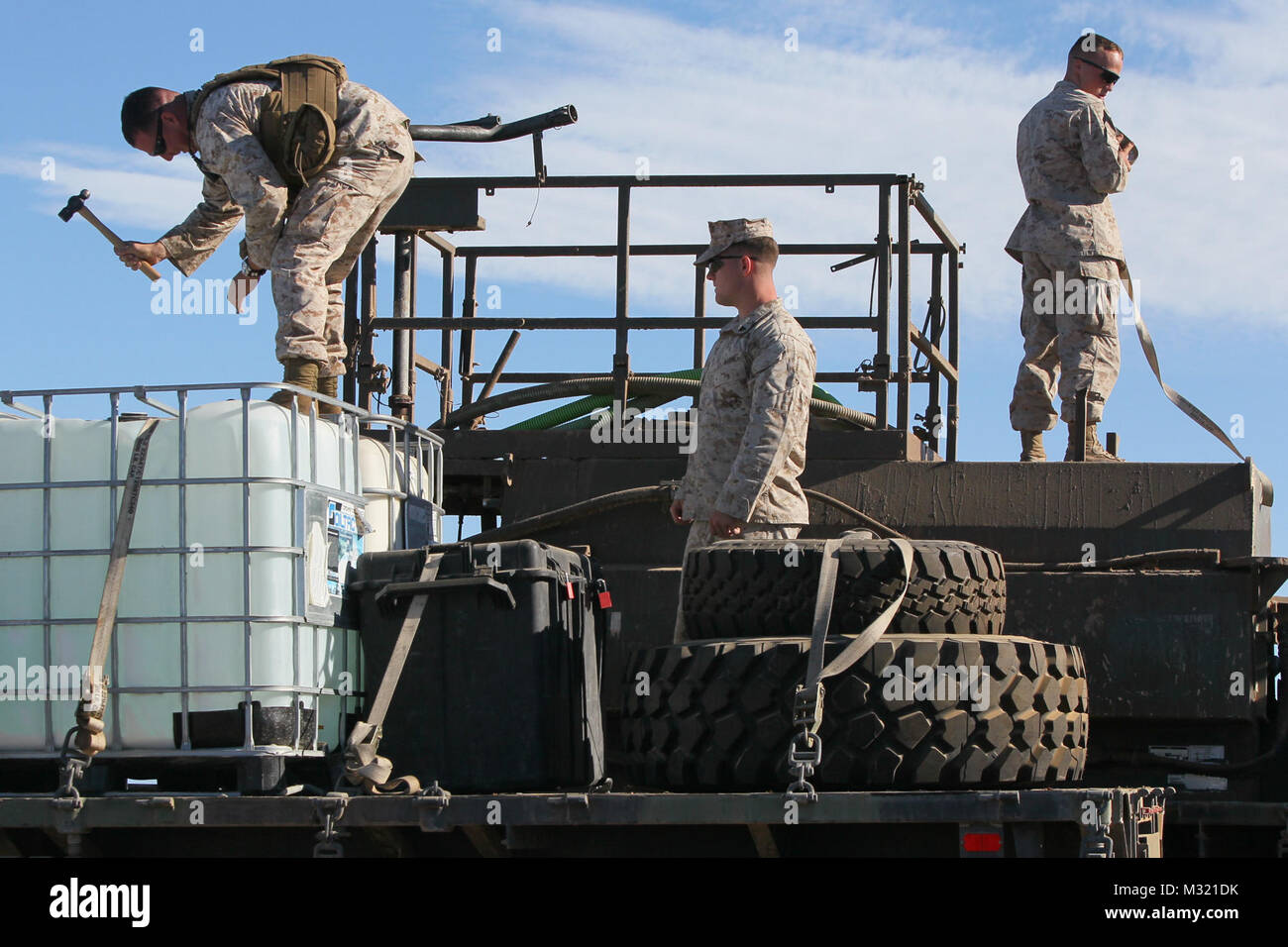 130731-N-HW977-122 CLEVELAND NATIONAL FOREST, Calif. (July 31, 2013 ...