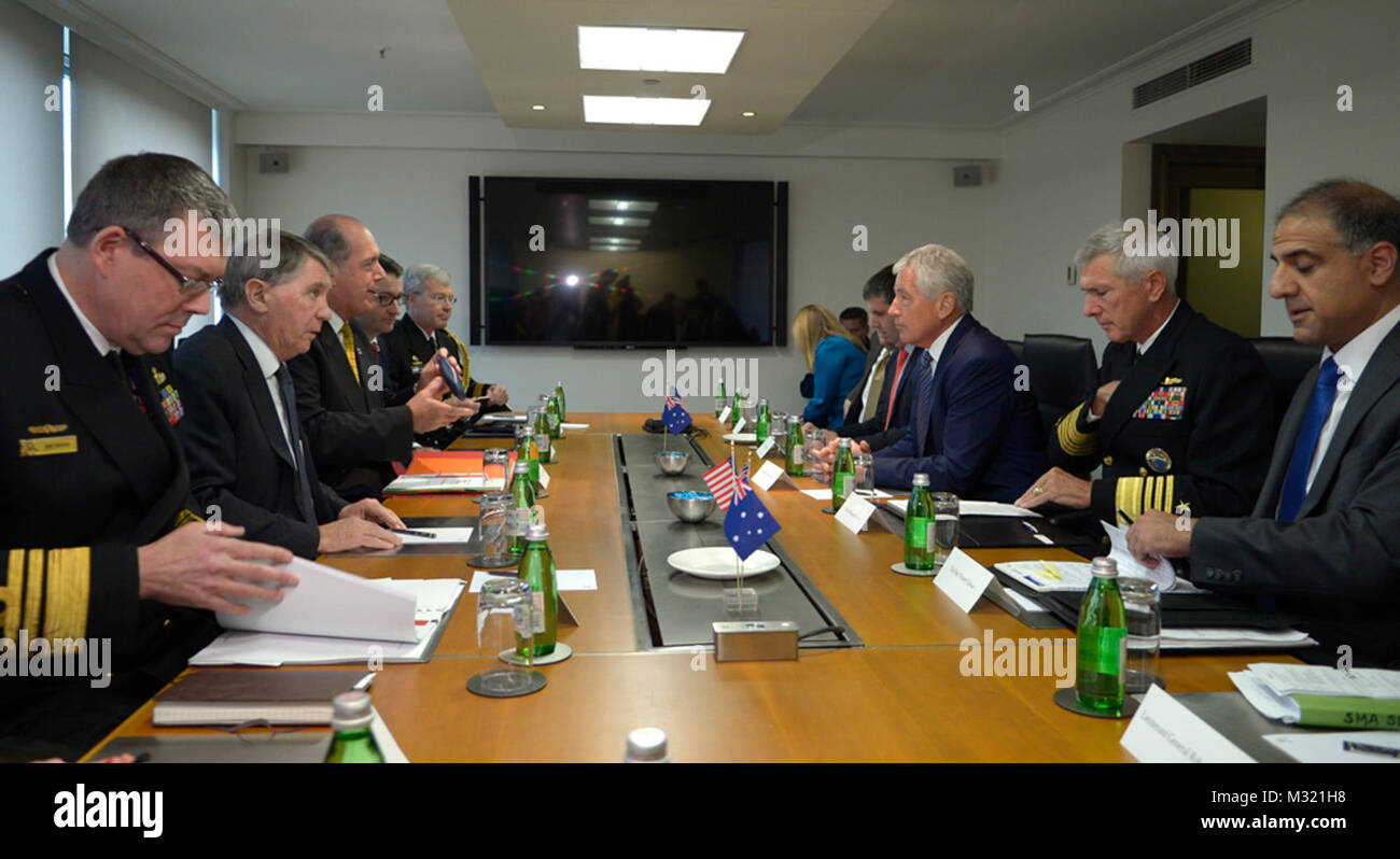 Australian defense policy hi-res stock photography and images - Alamy