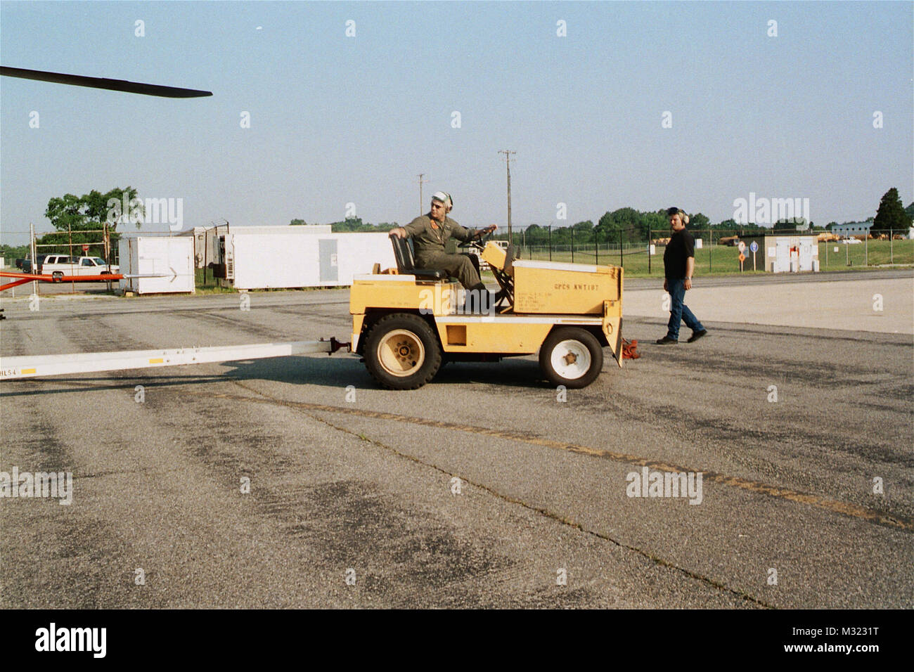 UH-1Z Cobra helo at Patuxent River MD. 6/2001 Photo byJohn Williams ...