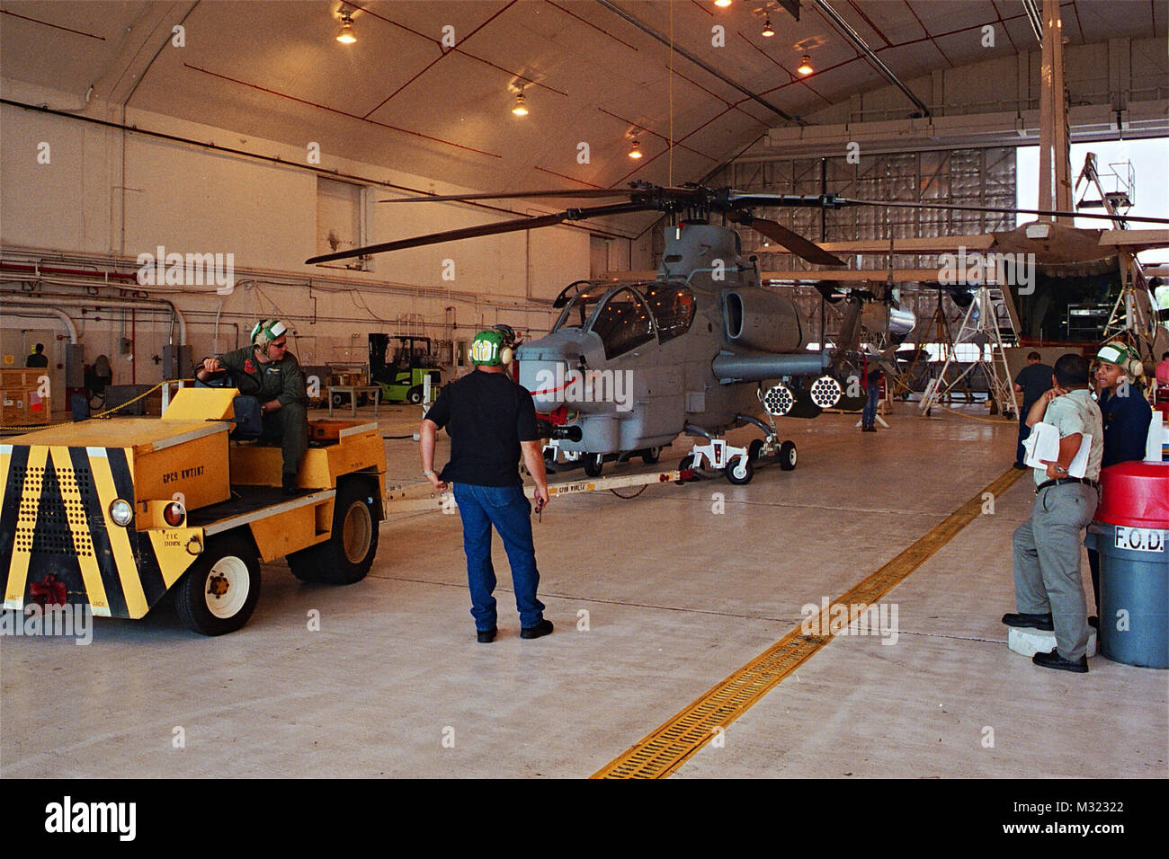 UH-1Z Cobra helo at Patuxent River MD. 6/2001 Photo byJohn Williams ...