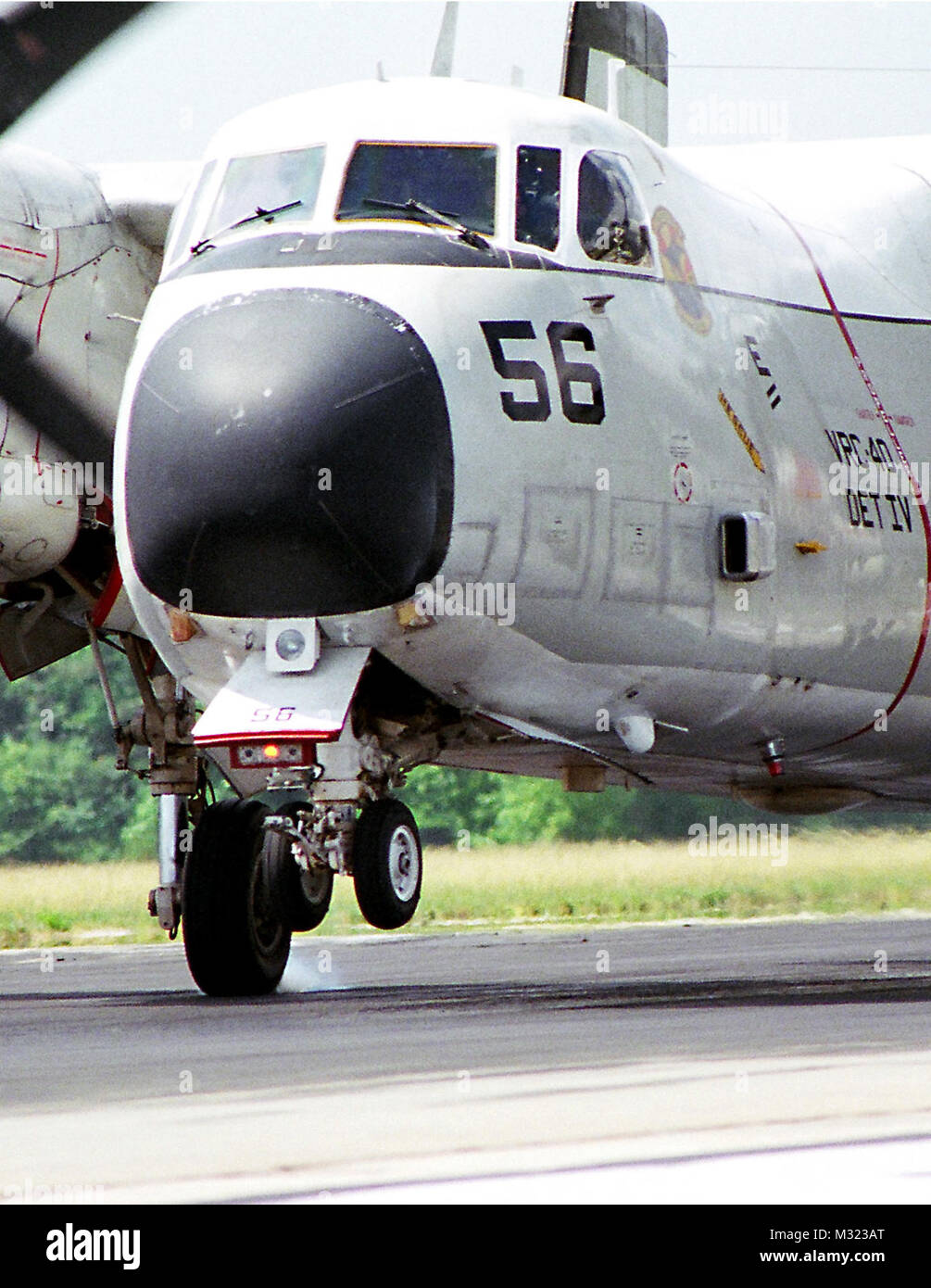 VRC-40 at Fentress Field late May 2002. Images by Matthew Thomas These ...