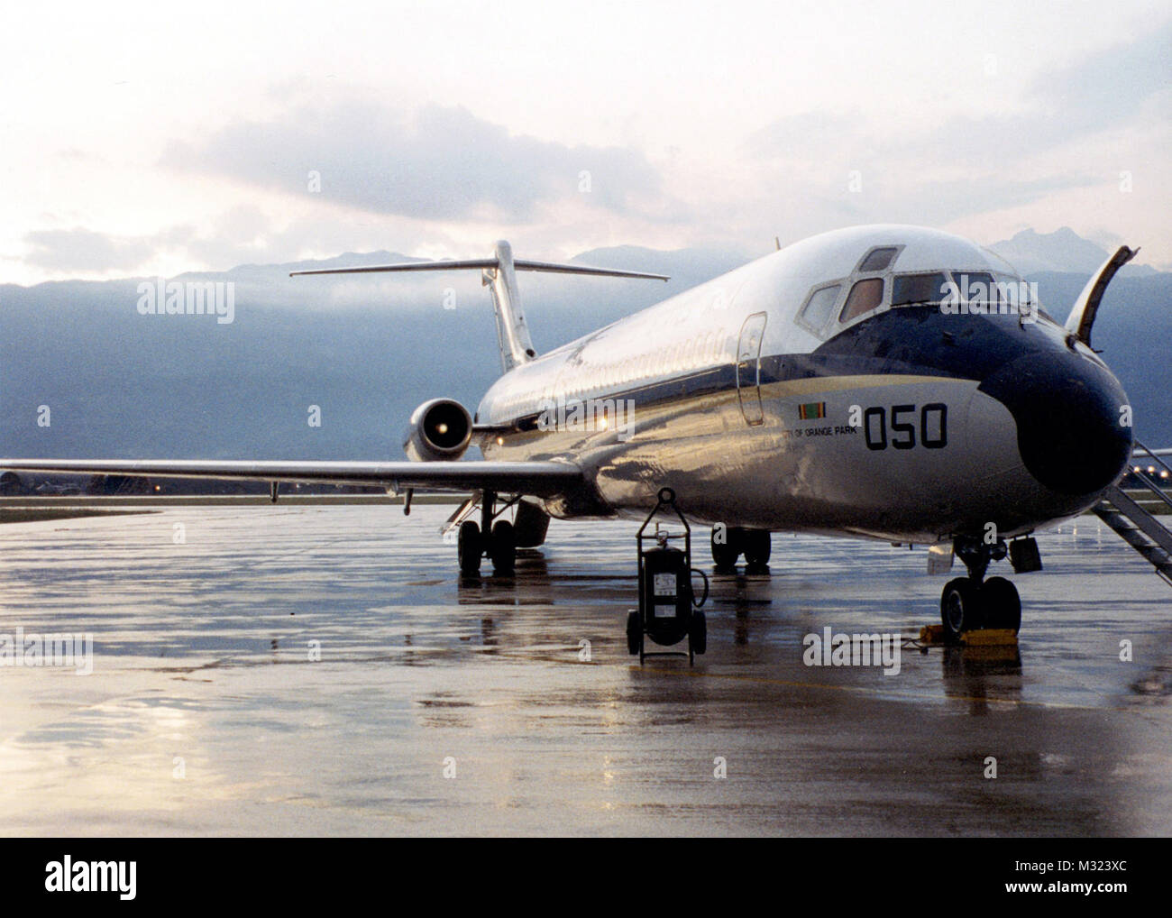 C-9 "Skytrain" cargo transportation plane. U.S. Navy Photo. (RELEASED ...