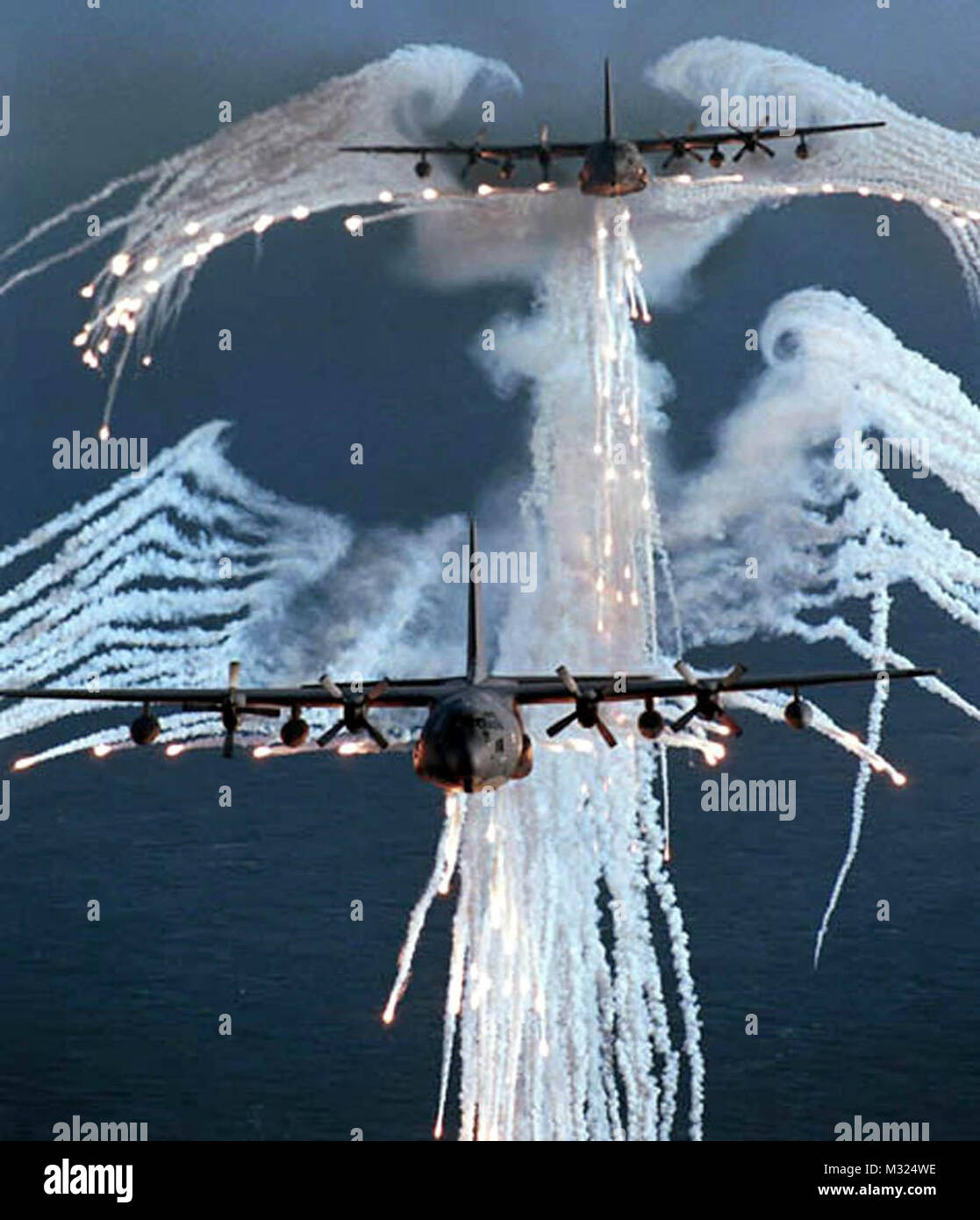 source c130 hercules 7 by navalsafetycenter Stock Photo - Alamy