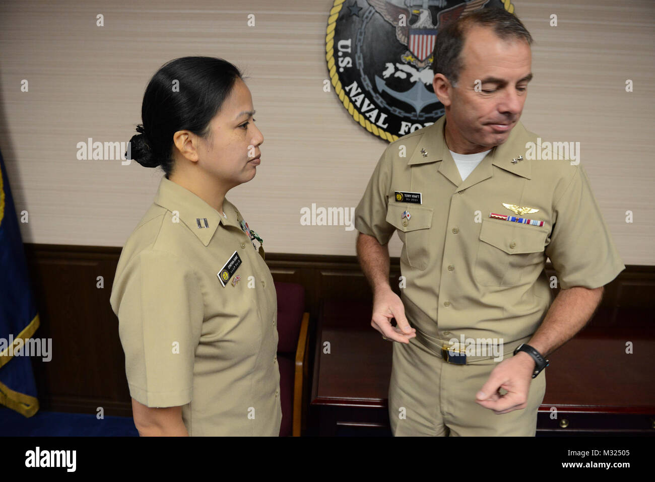 Lt. Cynthia Duke receives the Navy and Marine Corps commendation award ...