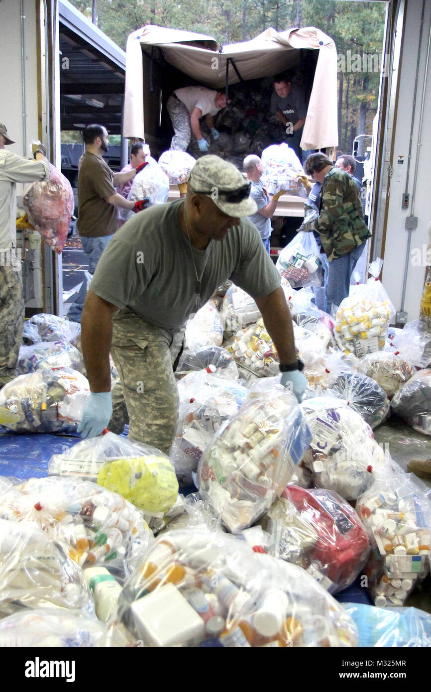 Virginia national guard counterdrug task force hi-res stock photography ...