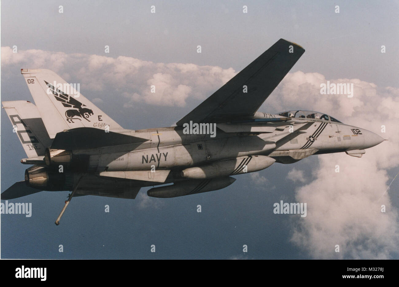 persian gulf a f-14B from VF-143 banks to the left as it prepares to ...