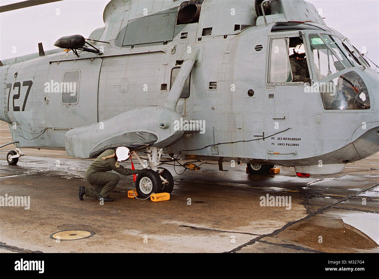 AD2 ABBEY RENEGAR, HC-2 PILOT-LT DAVE FOSTER PHOTO BY MATTHEW J. THOMAS ...