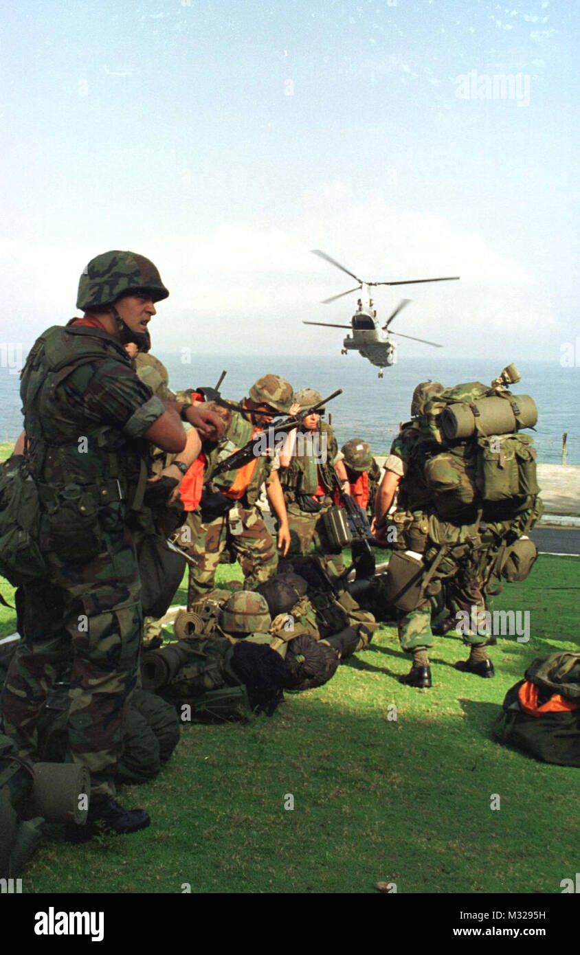 960618-M-3983O-004 Marines from Special Purpose Marine Air Ground Task ...