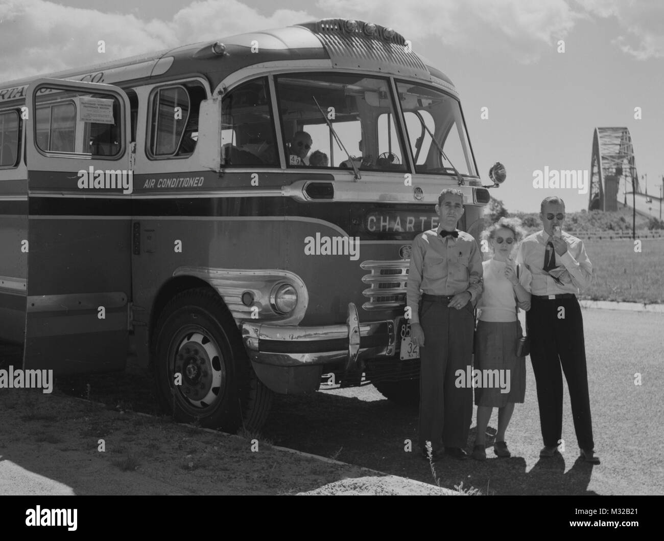 1950s american bus hi-res stock photography and images - Alamy
