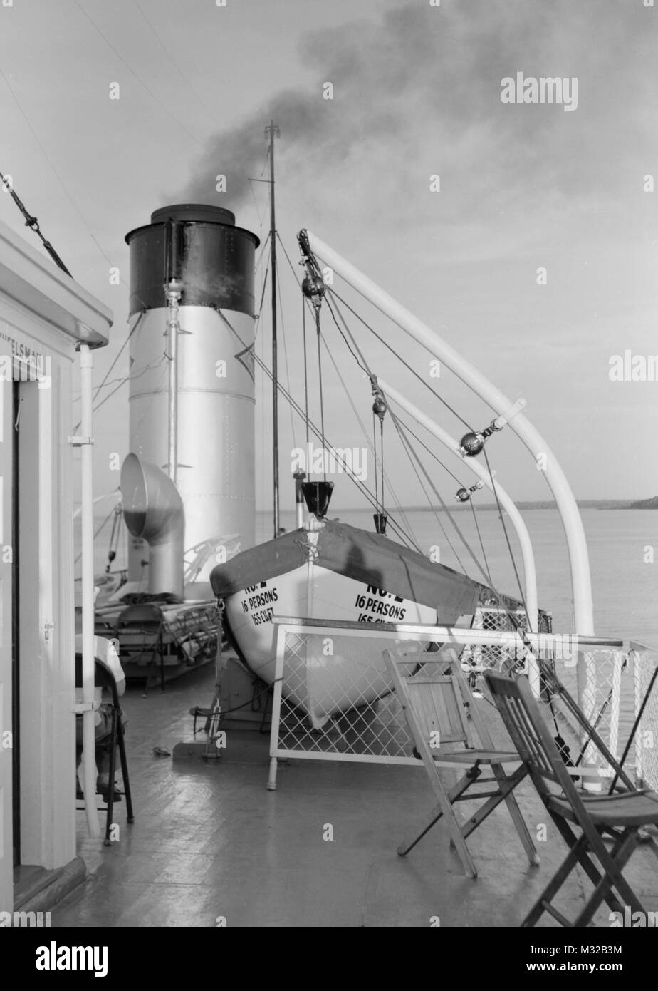 Steam ship 1930s hi-res stock photography and images - Alamy