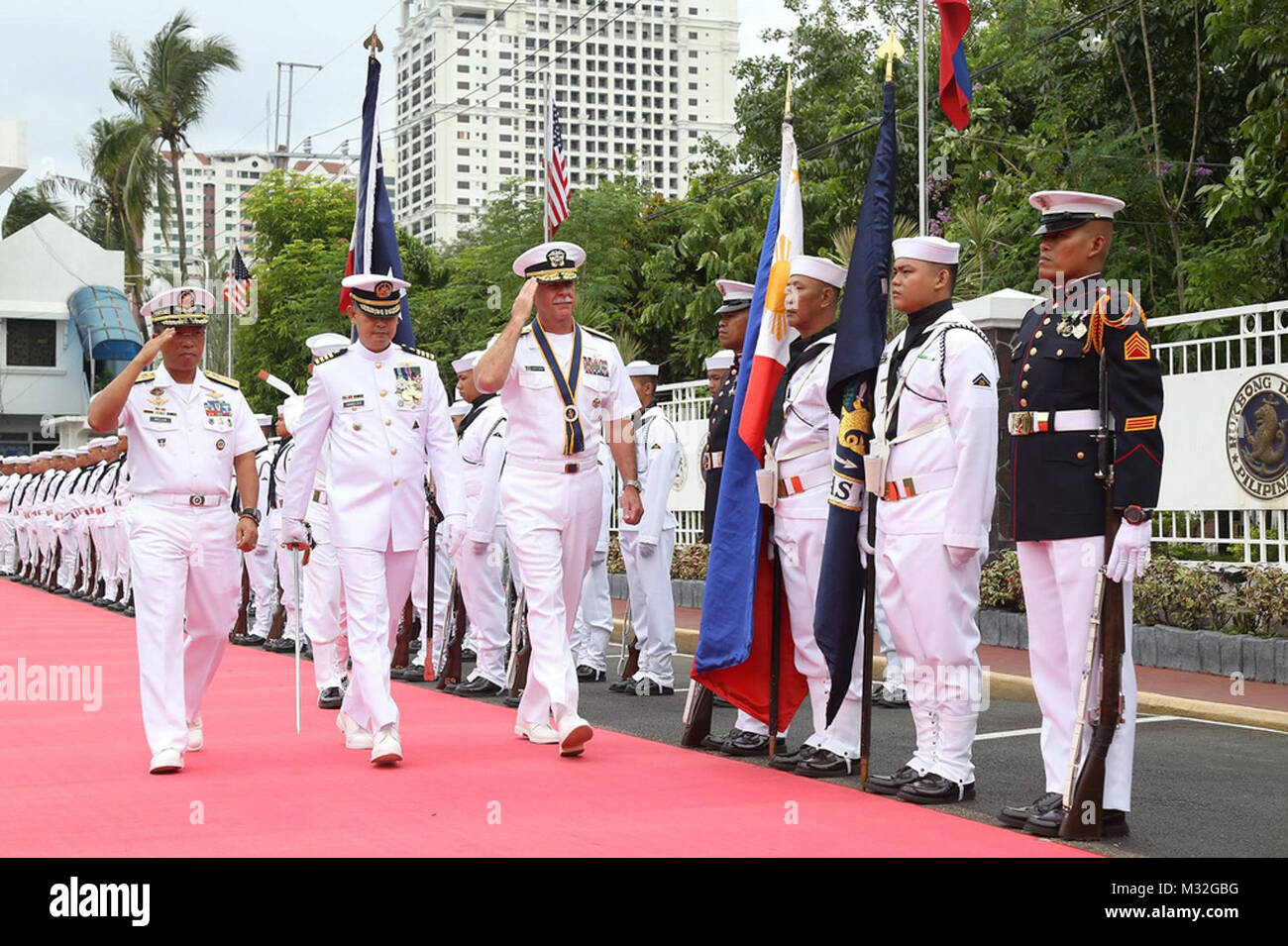 Pacific Fleet Commander Visits the Flag Officer in Command of the ...