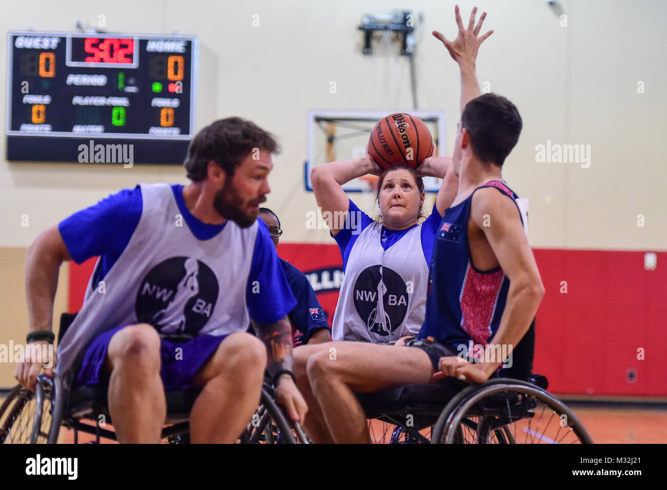 Us women in wheelchair with basketball hi-res stock photography and ...