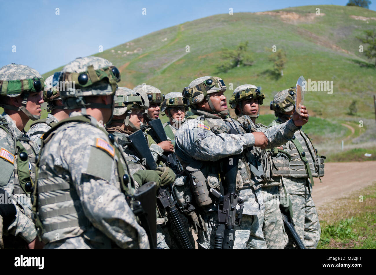 475th engineer company hi-res stock photography and images - Alamy