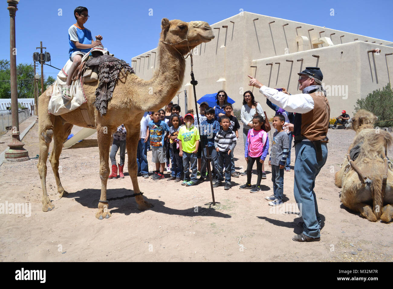 B1 Camels-006 by 1st Armored Division and Fort Bliss Stock Photo - Alamy