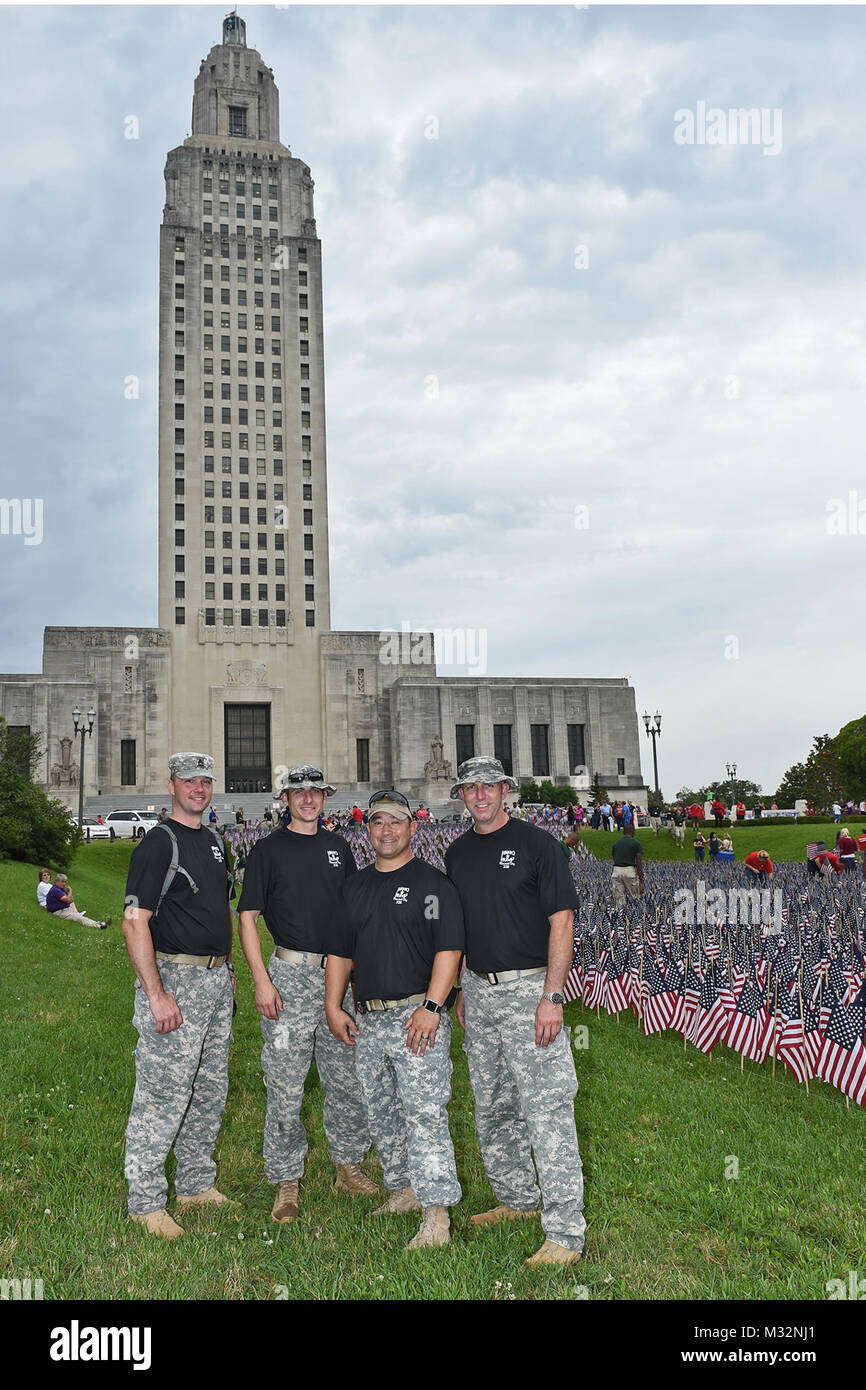Memorial day ruck march hi-res stock photography and images - Alamy