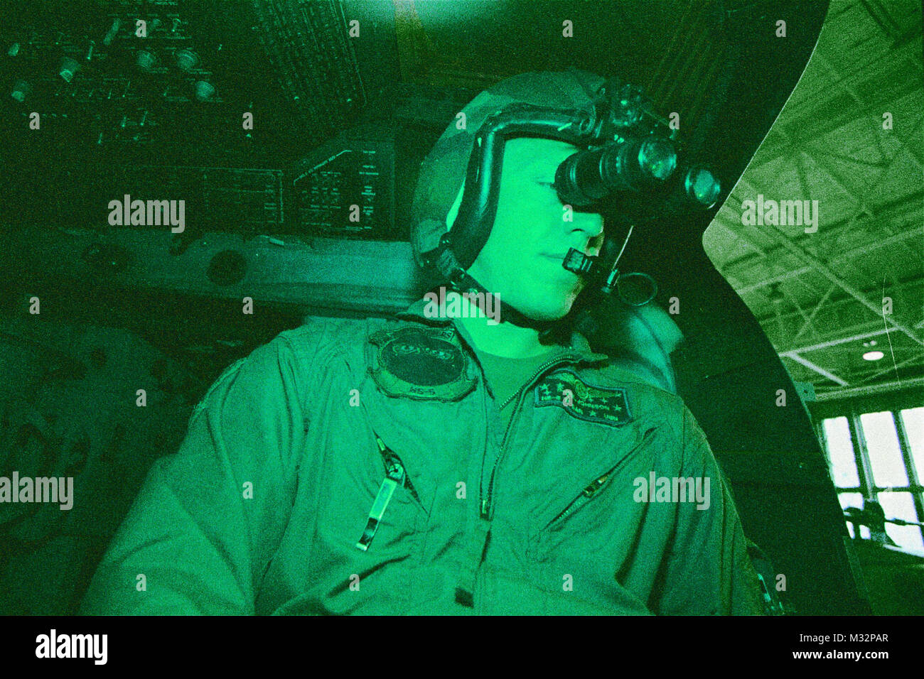 Nvg cockpit hi-res stock photography and images - Alamy