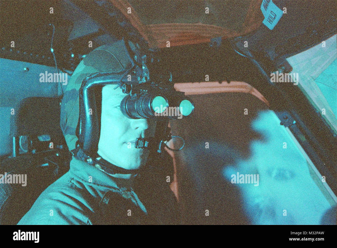 Nvg cockpit hi-res stock photography and images - Alamy