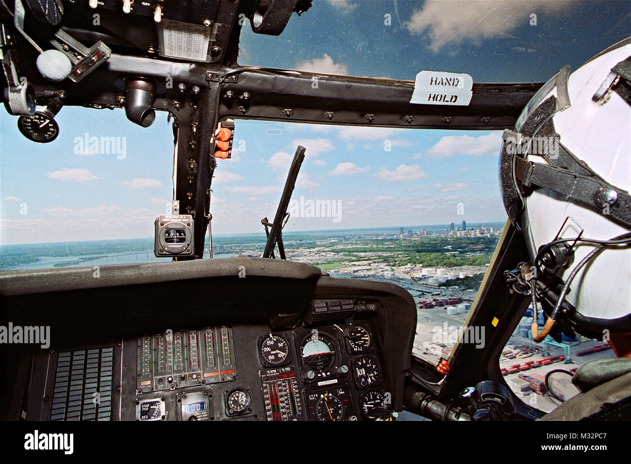 HSL-44 FLIGHT OVER MAYPORT AND SURROUNDING AREAS. MAKING A RIVER RUN 3/ ...