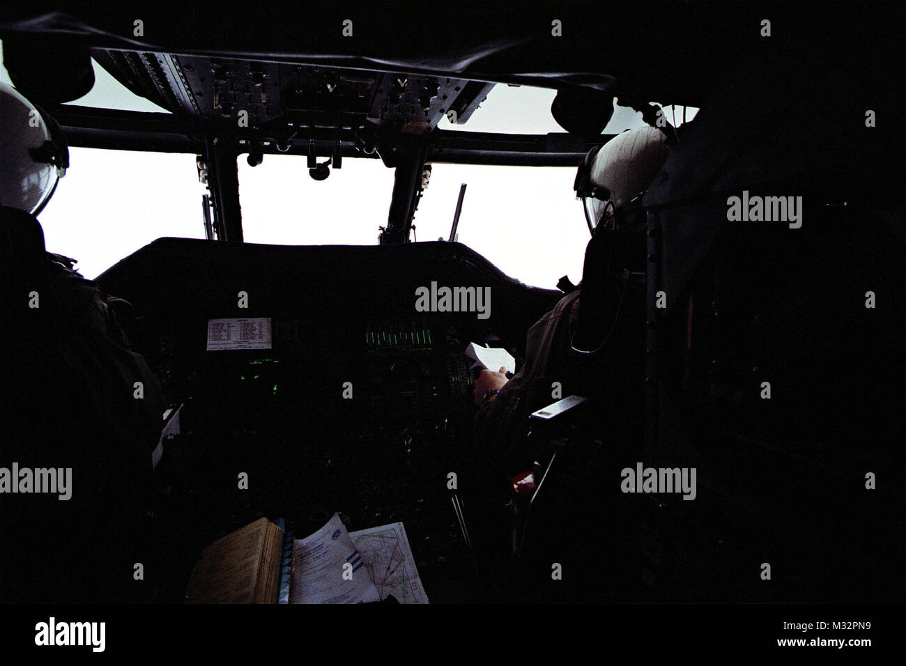 Flight with HCS-4 12/2001 ***ATTN Graphics Designers**** Beware of some ...