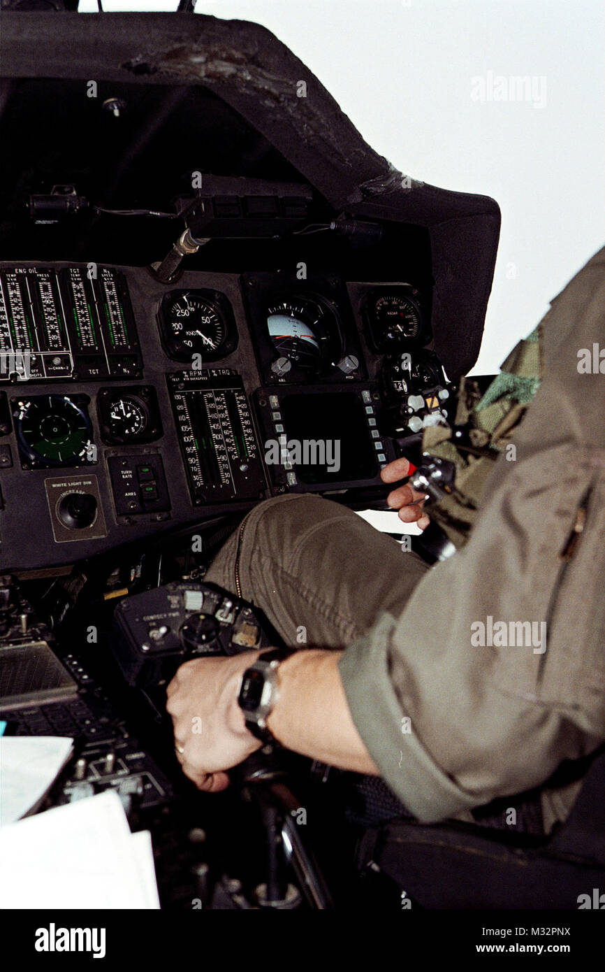 Flight with HCS-4 12/2001 ***ATTN Graphics Designers**** Beware of some ...