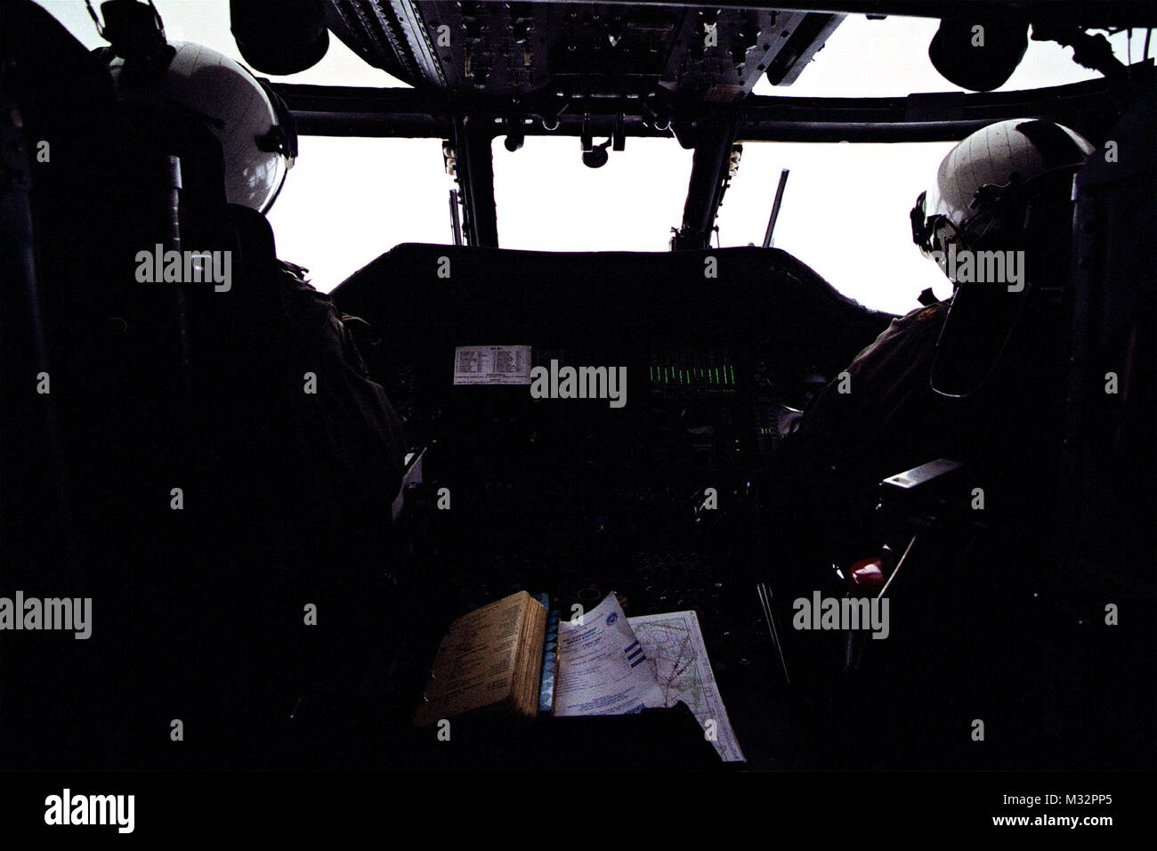 Flight with HCS-4 12/2001 ***ATTN Graphics Designers**** Beware of some ...