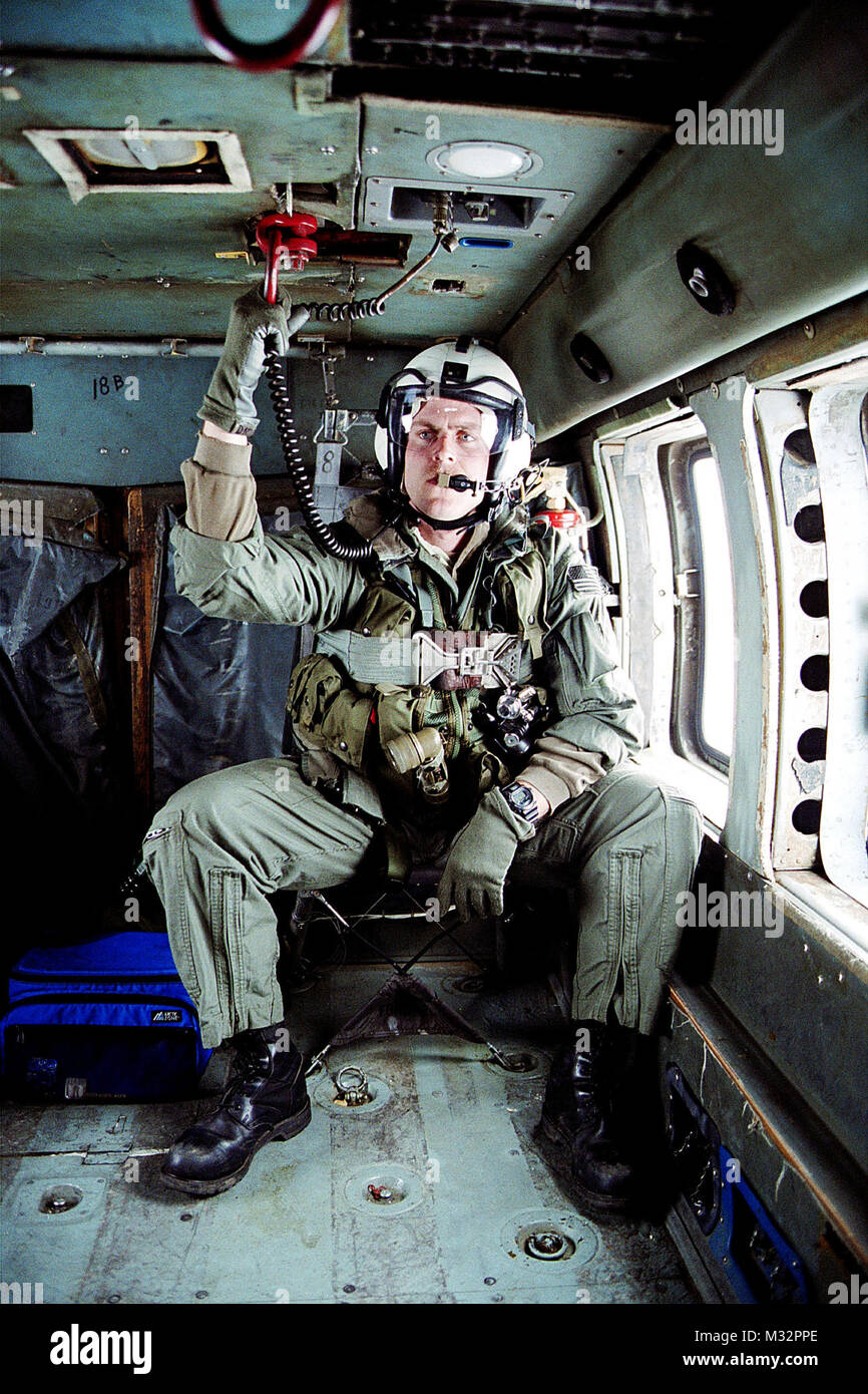 Flight with HCS-4 12/2001 ***ATTN Graphics Designers**** Beware of some ...