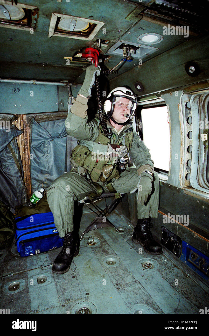 Flight with HCS-4 12/2001 ***ATTN Graphics Designers**** Beware of some ...