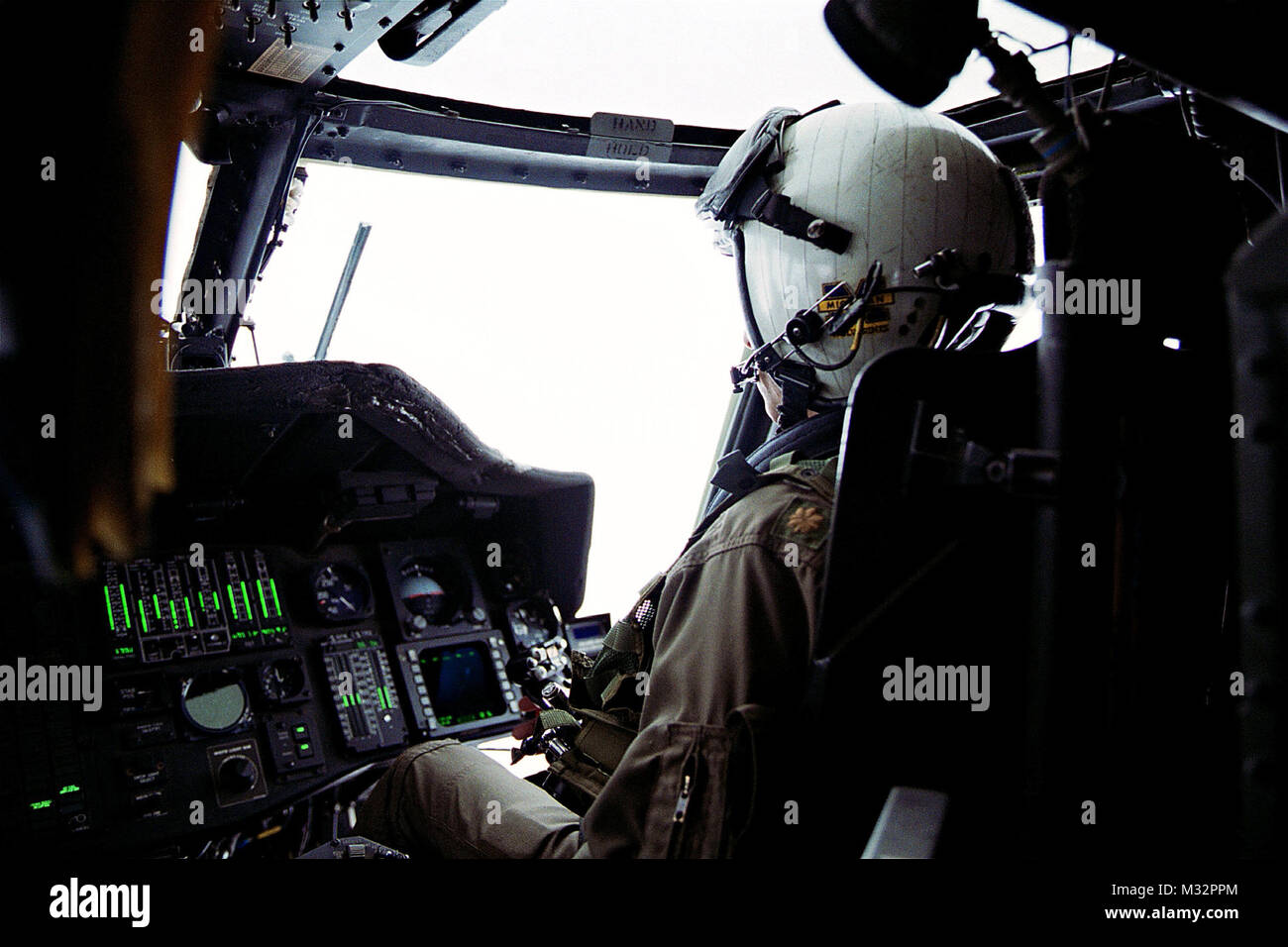 Flight with HCS-4 12/2001 ***ATTN Graphics Designers**** Beware of some ...