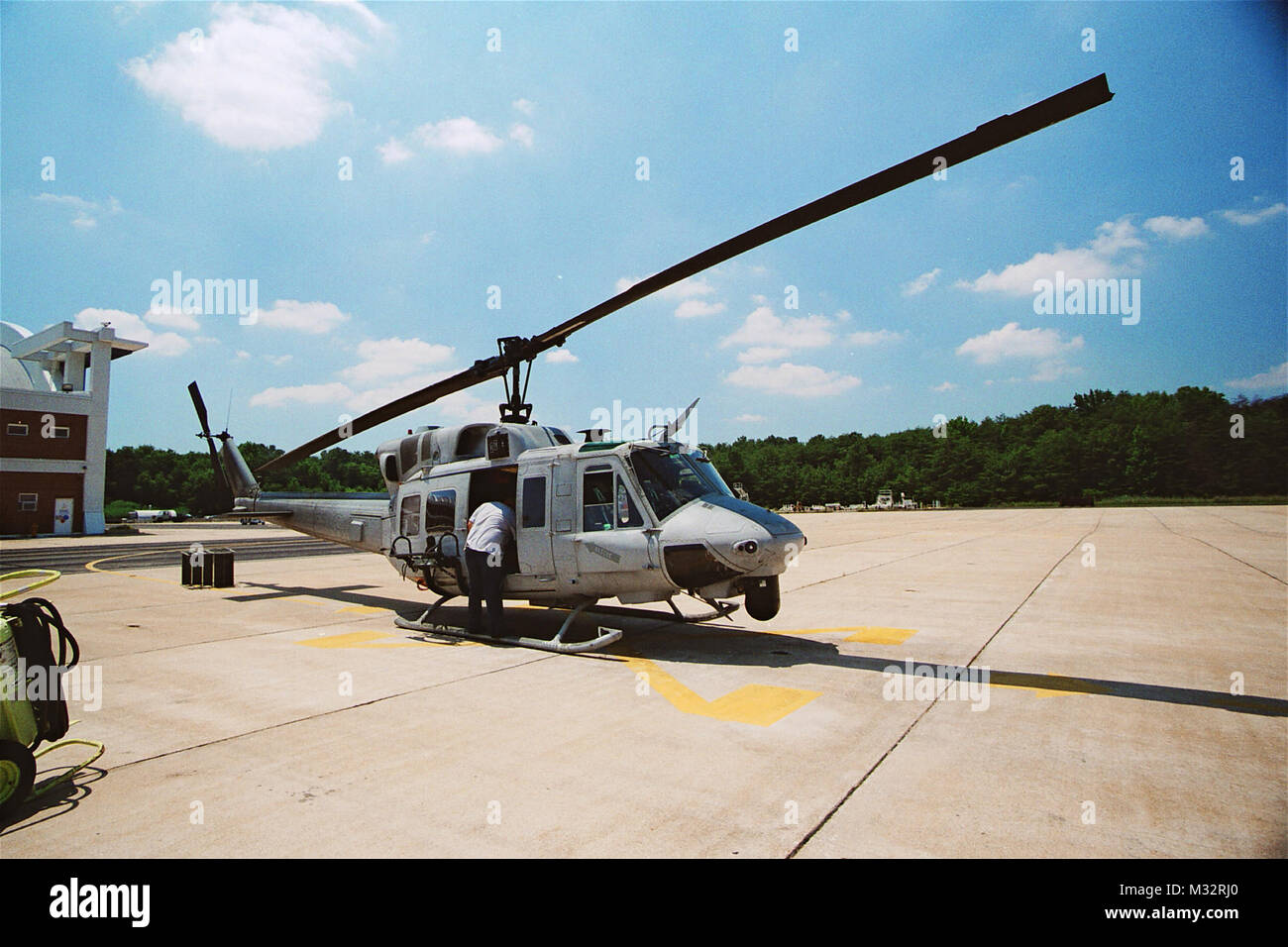 uh-1 huey at paxuent river md. 6/2001 photo by matthew thomas huey ...