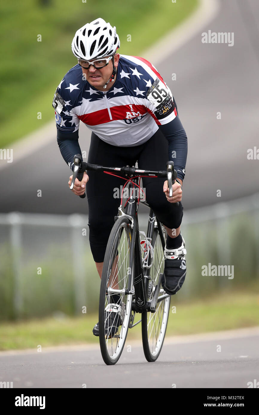 LONDON, ENGLAND - SEPTEMBER 13: William Cotty of the USA competes in ...