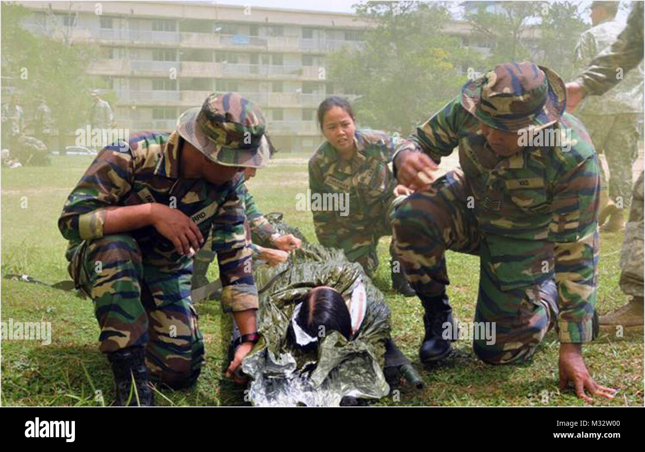 Malaysian Army and the 25th Infantry Division Share Medical TTPs During ...