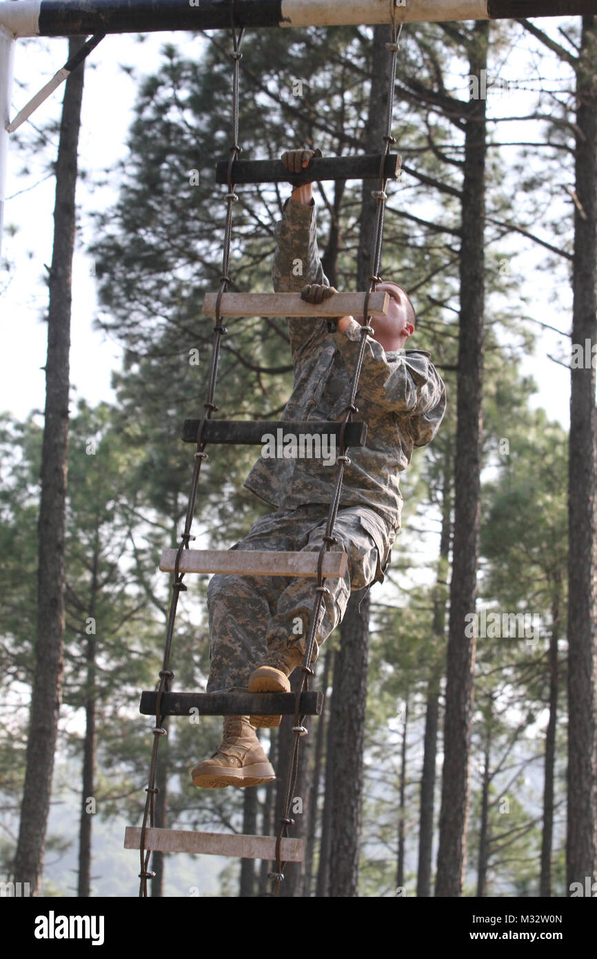 Us army indian scout hi-res stock photography and images - Alamy