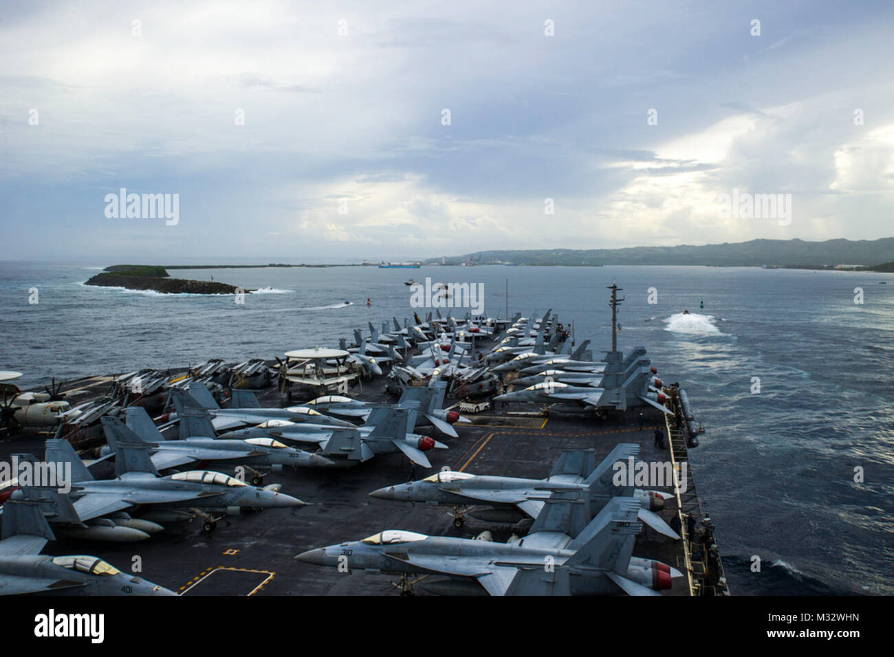 Getting Underway by #PACOM Stock Photo - Alamy