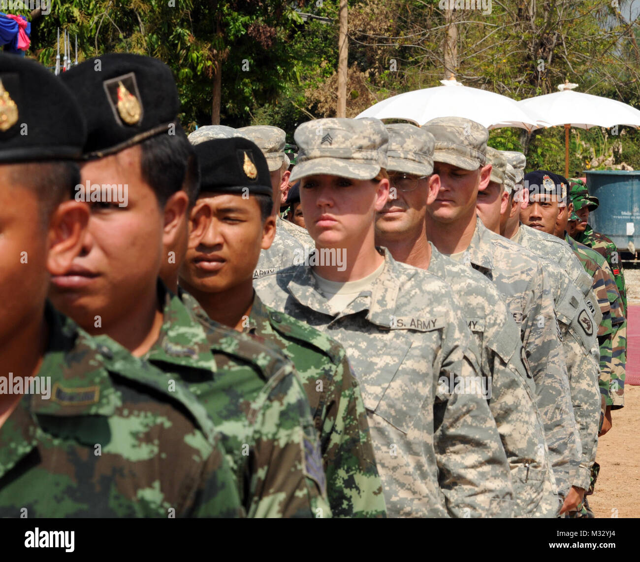 Singapore armed forces hi-res stock photography and images - Alamy
