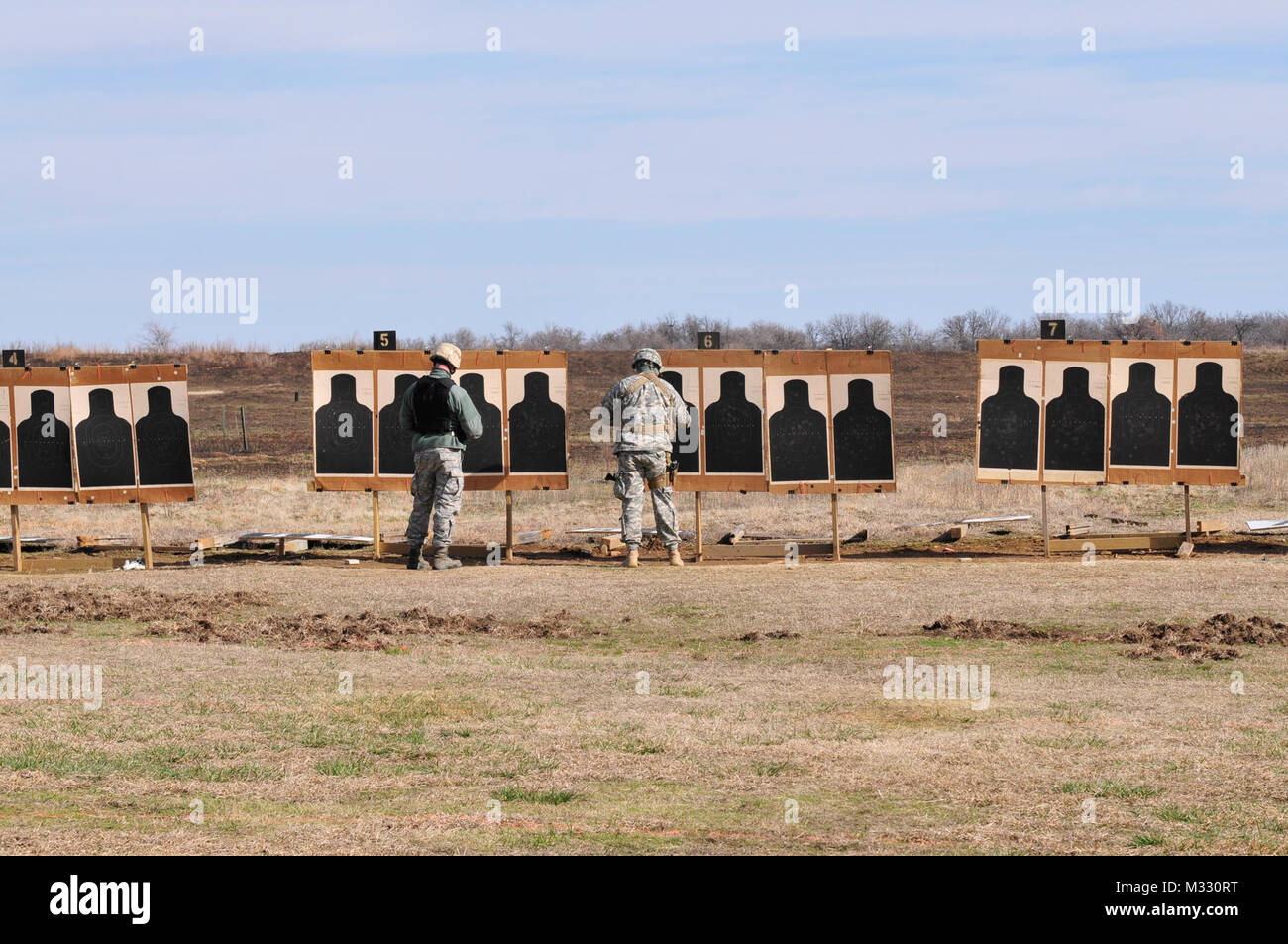 Soldiers and airmen participate in the Sergeants’ Major Matches on ...