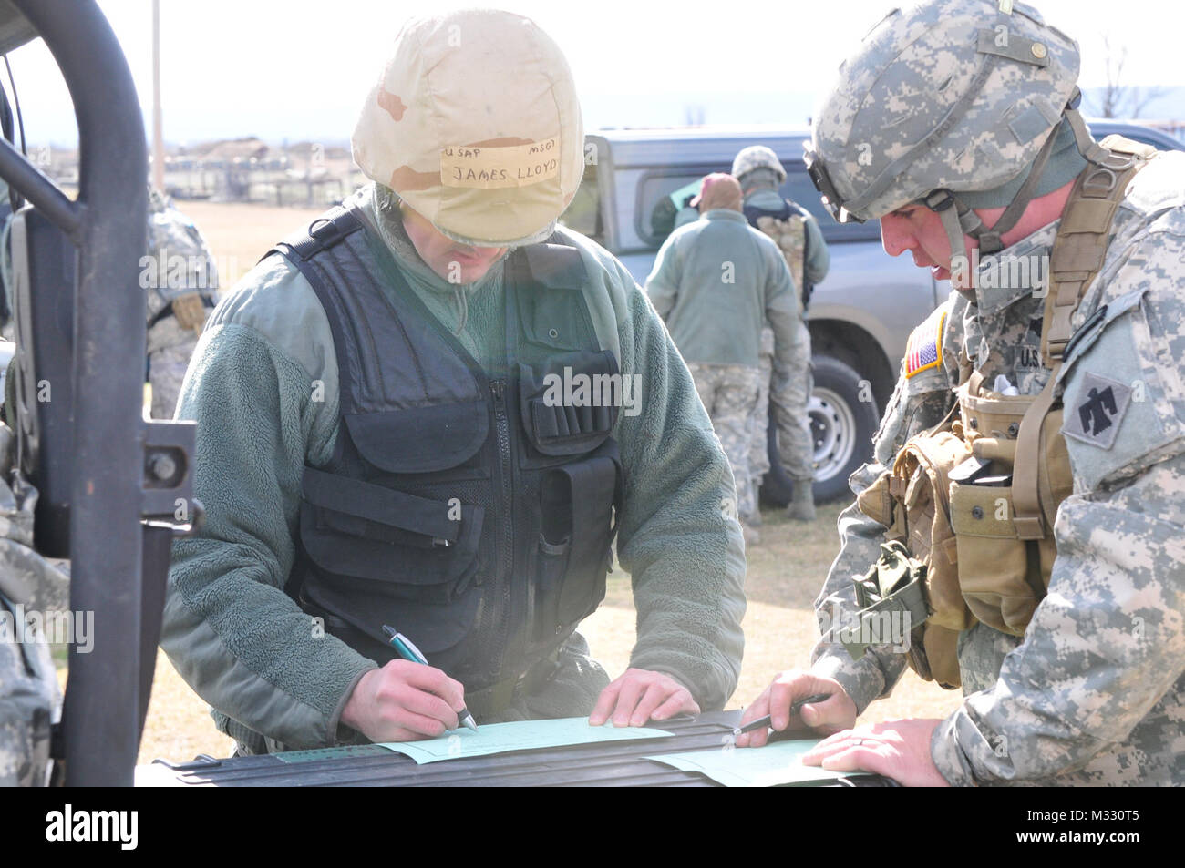 Soldiers and airmen participate in the Sergeants’ Major Matches on ...
