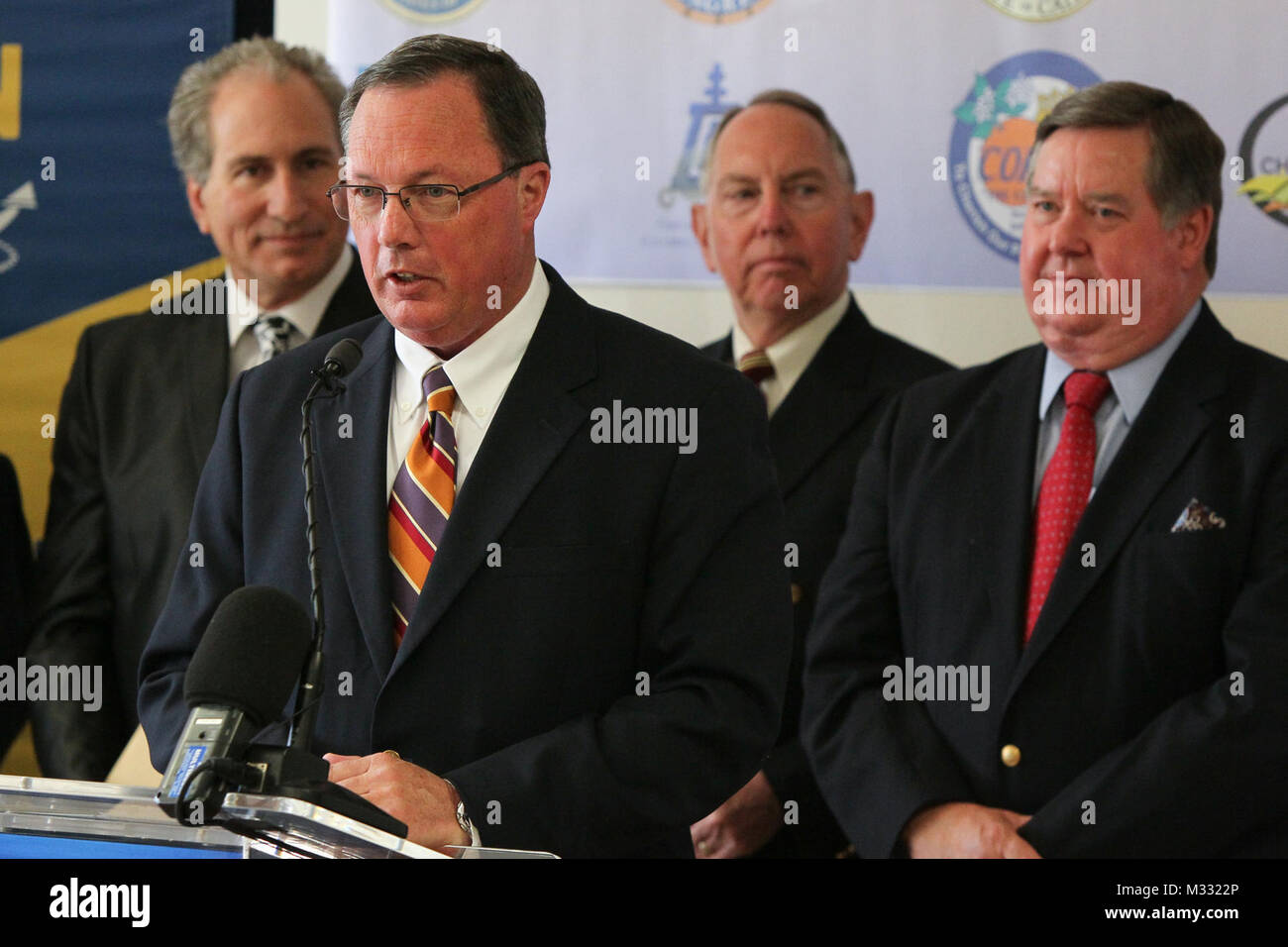 County of riverside board of supervisors hi-res stock photography and ...