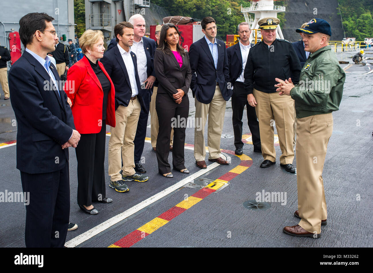 140422-N-IP531-064 YOKOSUKA, Japan (April 22, 2014) Capt. Greg Fenton ...