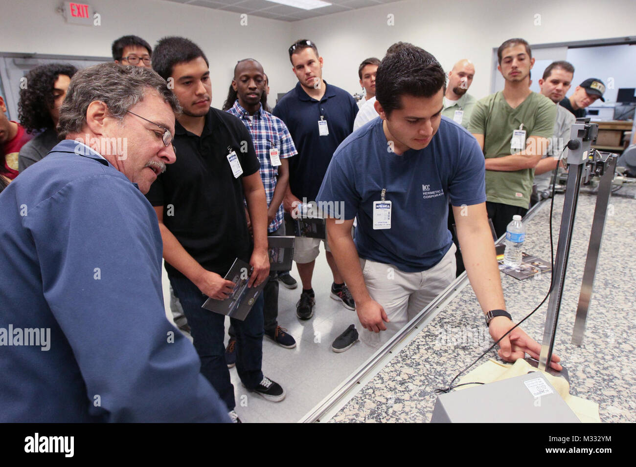 Measurably hi-res stock photography and images - Alamy