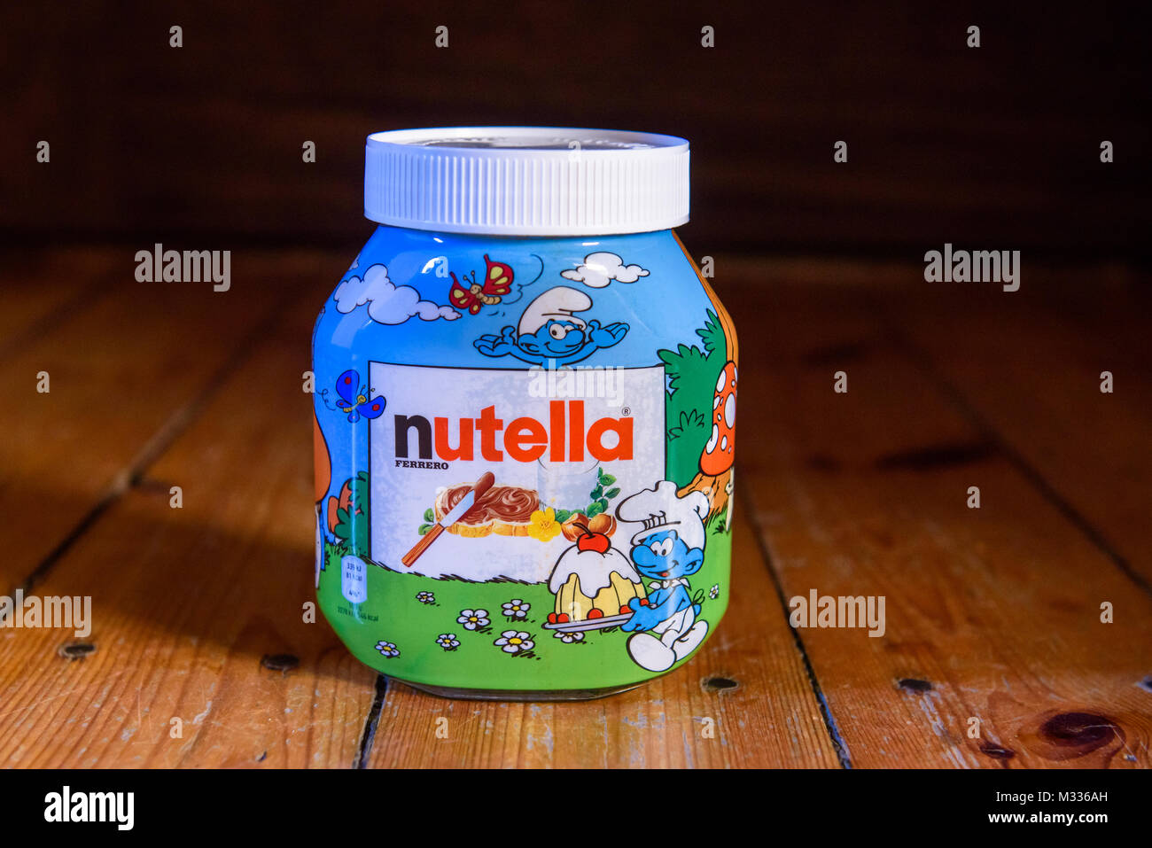Nutella pot hi-res stock photography and images - Alamy