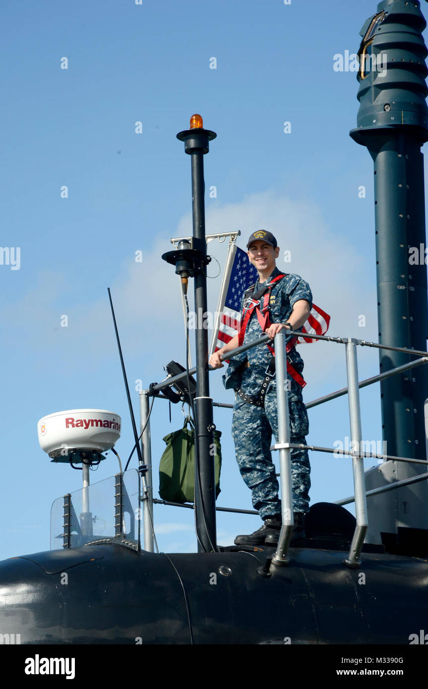 PORT CANAVERAL, Fla. (January 12, 2018) Pre-Commissioning Unit Colorado ...