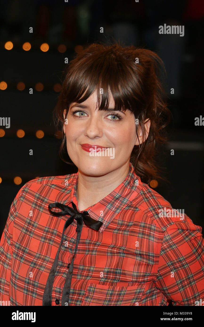 Sarah Kuttner (Moderatorin), Lanz, Aufzeichnung 1 vom 09.04.2014 ...