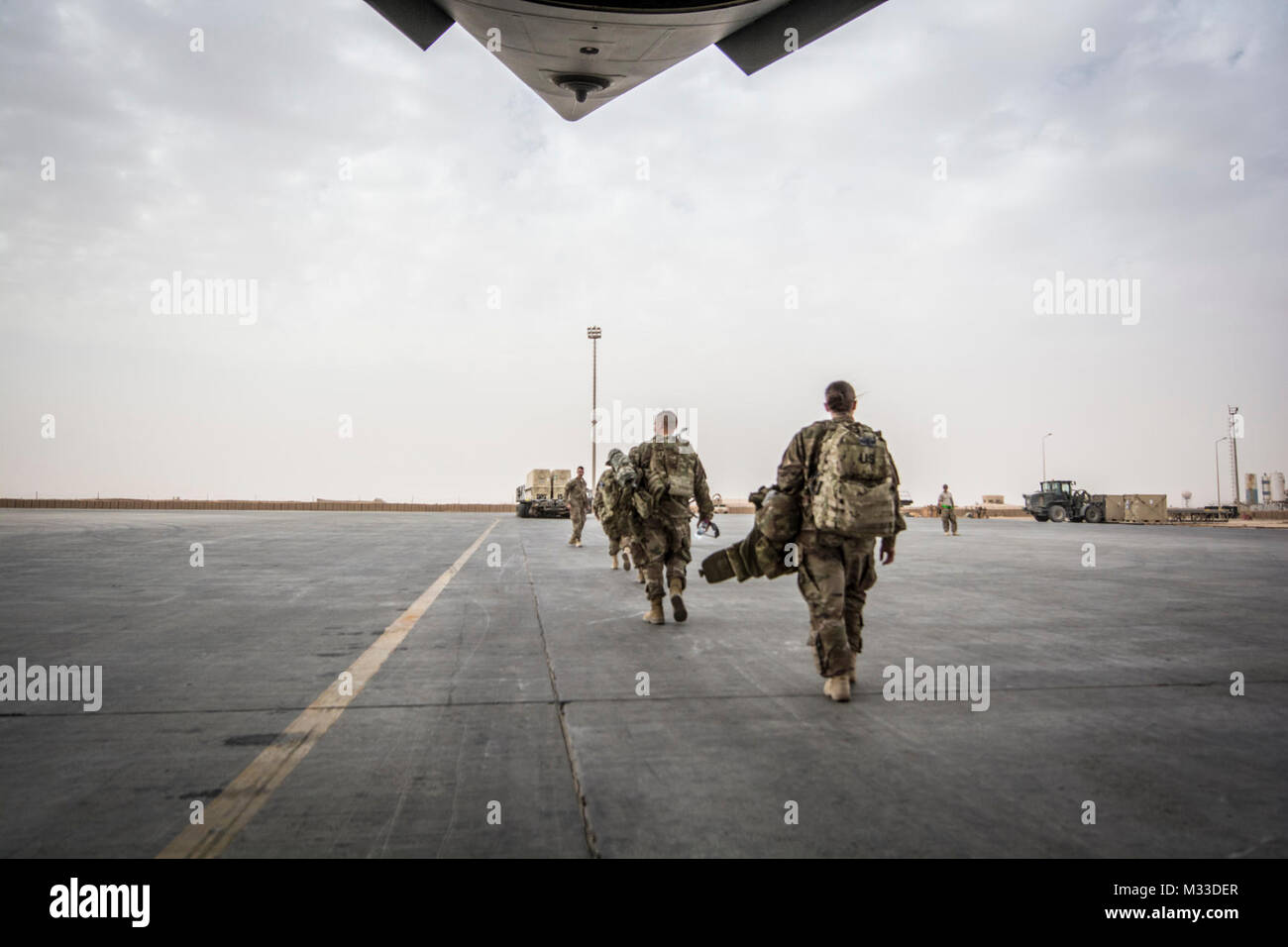 577th expeditionary prime beef squadron hi-res stock photography and ...