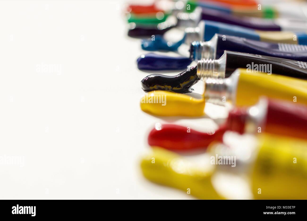Squeezed out paint hi-res stock photography and images - Alamy