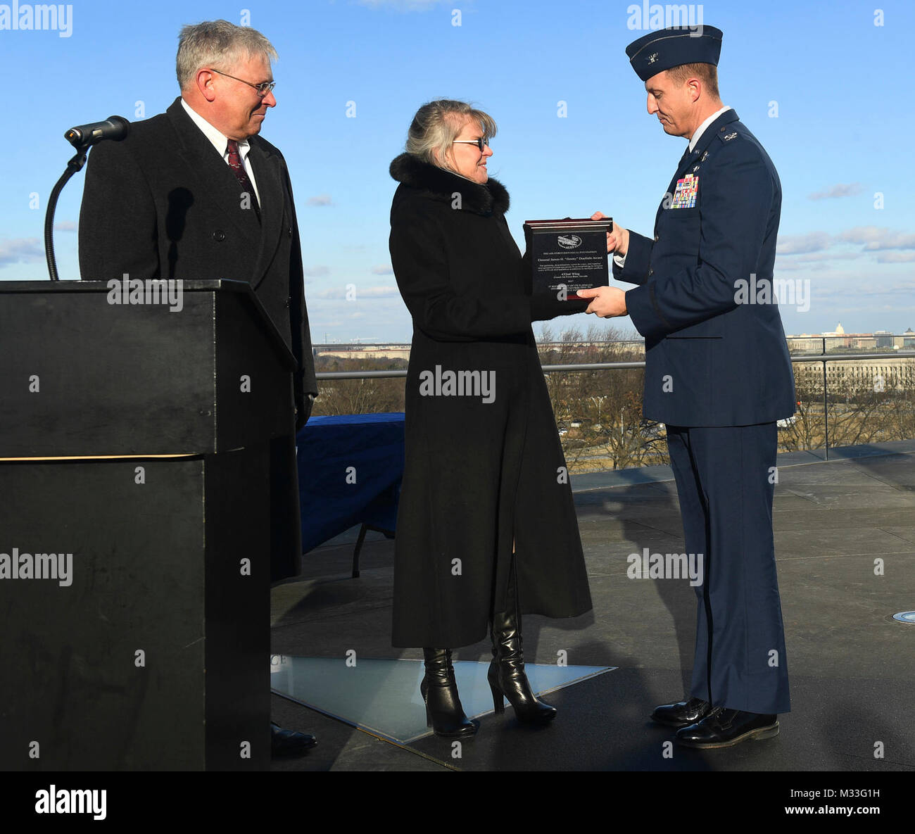 Lt col christopher miller hi-res stock photography and images - Alamy