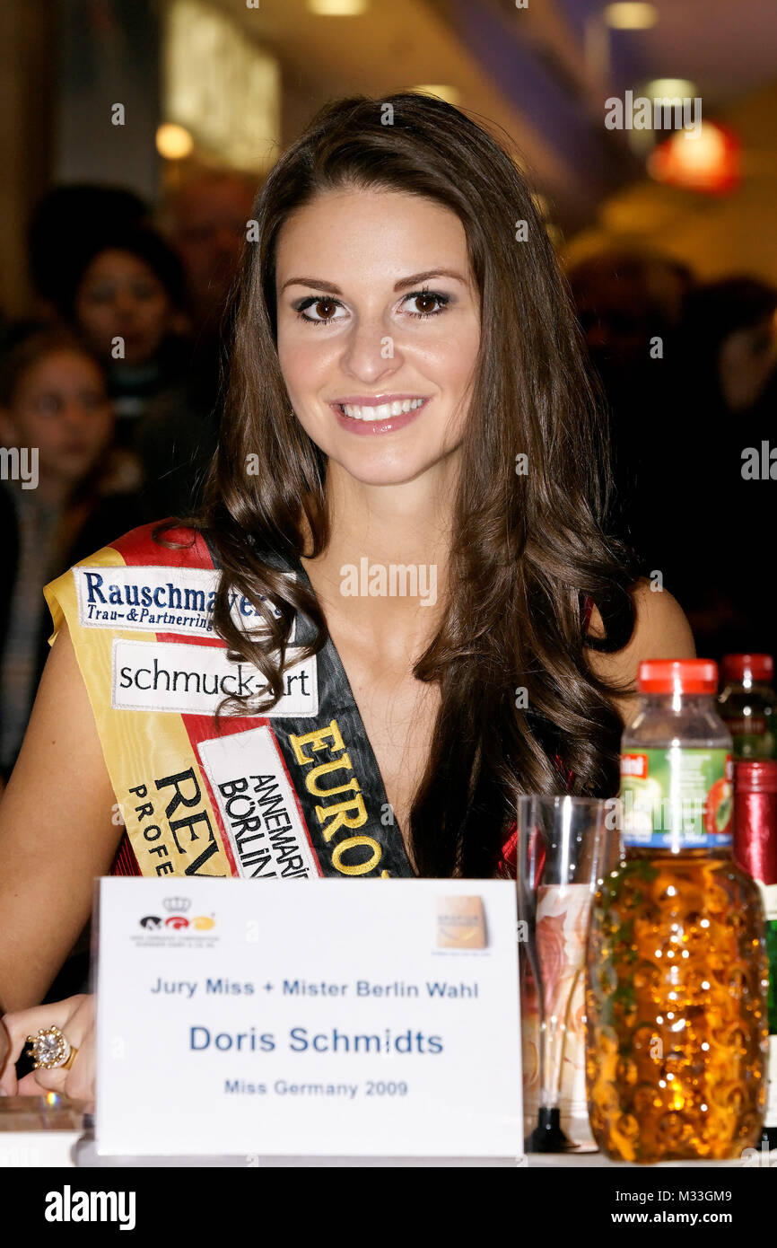 Doris Schmidts High Resolution Stock Photography and Images - Alamy