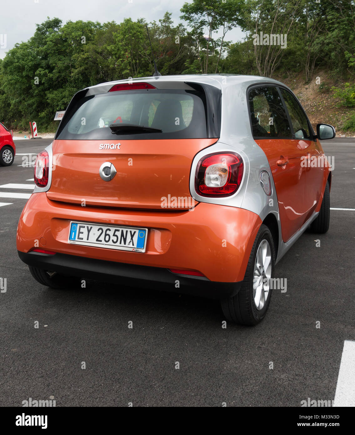 Smart forfour brabus hi-res stock photography and images - Alamy