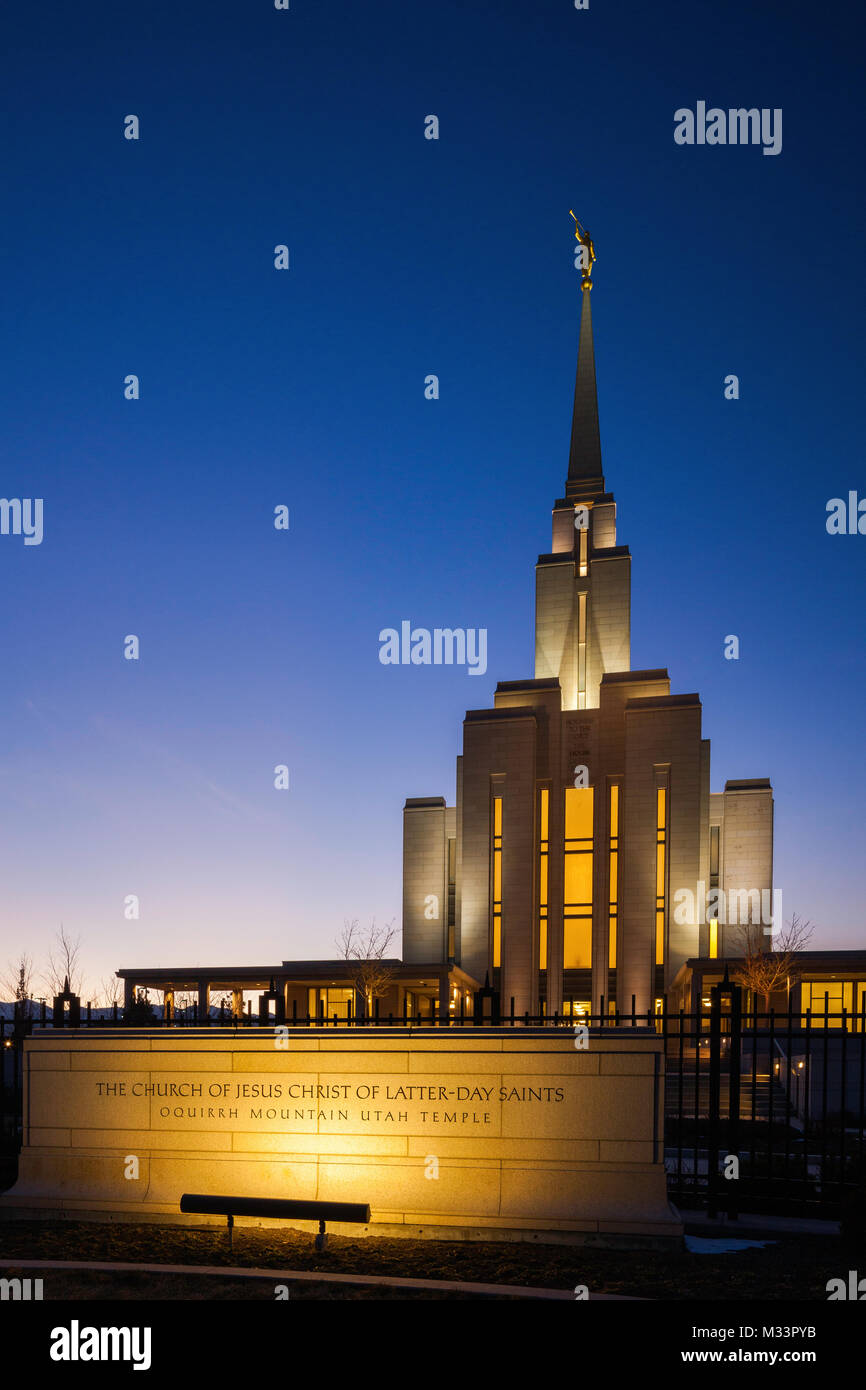 Utah temple hi-res stock photography and images - Alamy