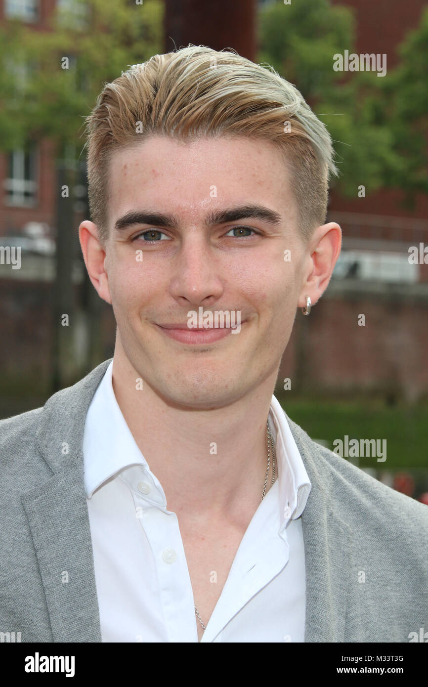 Golo Schultz, Barkassen Locationtour mit den Nominierten des Studio ...