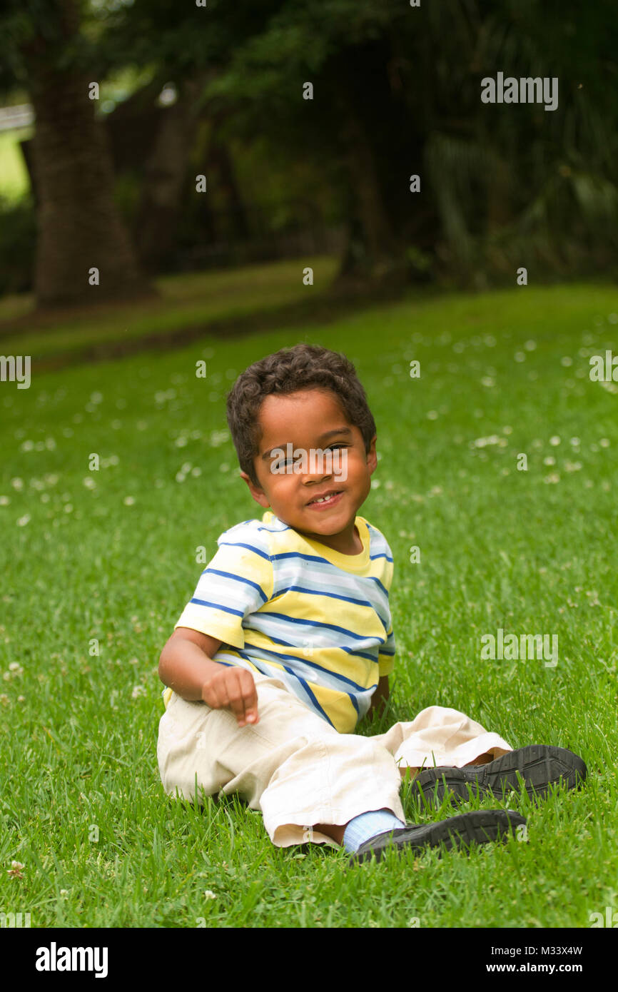 Cute little hispanic boy Stock Photo - Alamy